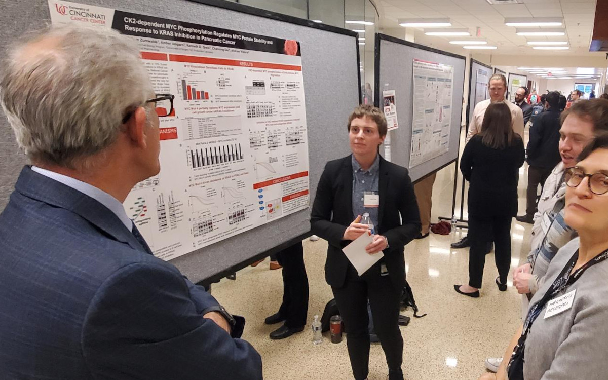 Lab Photos | Waters Lab | Research | Cancer Biology | UC Medicine